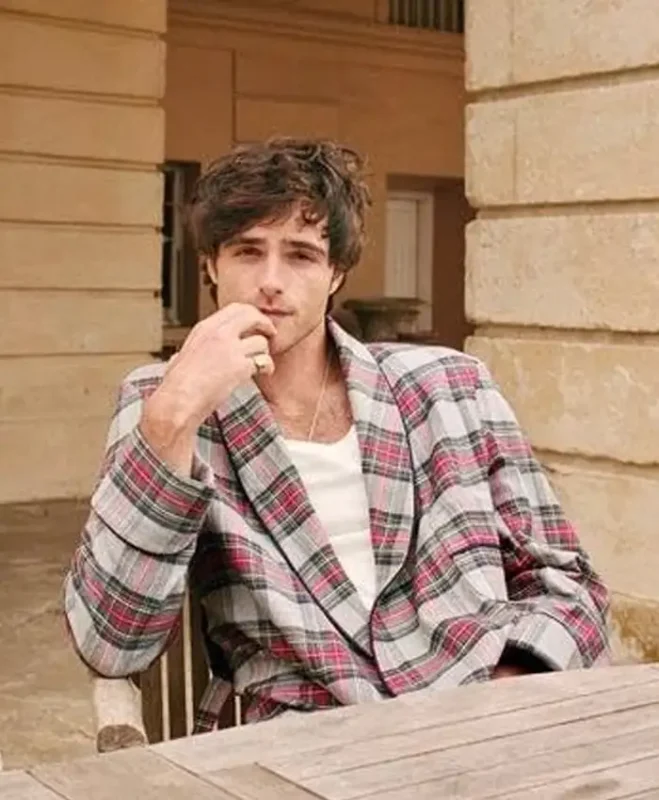 Jacob Elordi Checked Blazer - Saltburn Outfits